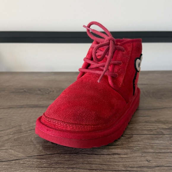 UGG | Shoes | Ugg X Elmo Neumel Ii Kids Red Boots Sesame Street Size 3 ...